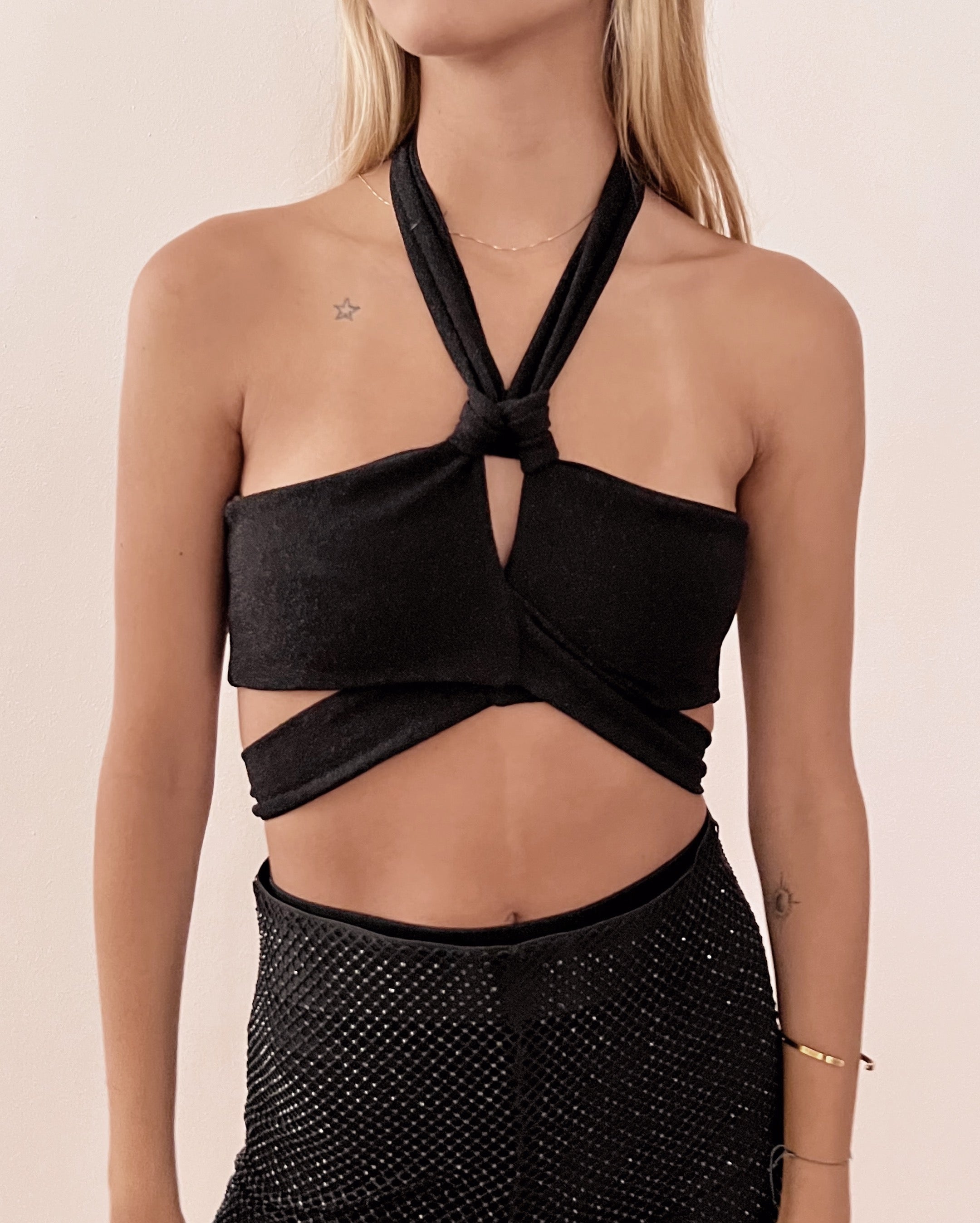 MADRID NEGRO BRILLOS – Olivia Basics